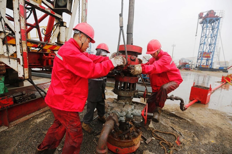 use BOP to prevent blowout accidents